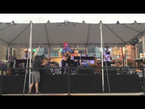 Eric Lane as David Bowie (full song)