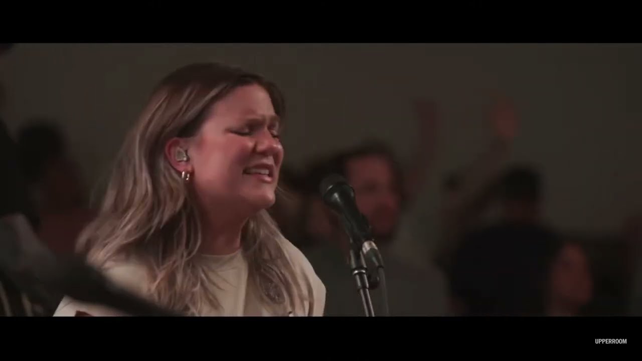 You Saved Me UPPERROOM Worship Moment 03.27.22 Abbie Gamboa - YouTube
