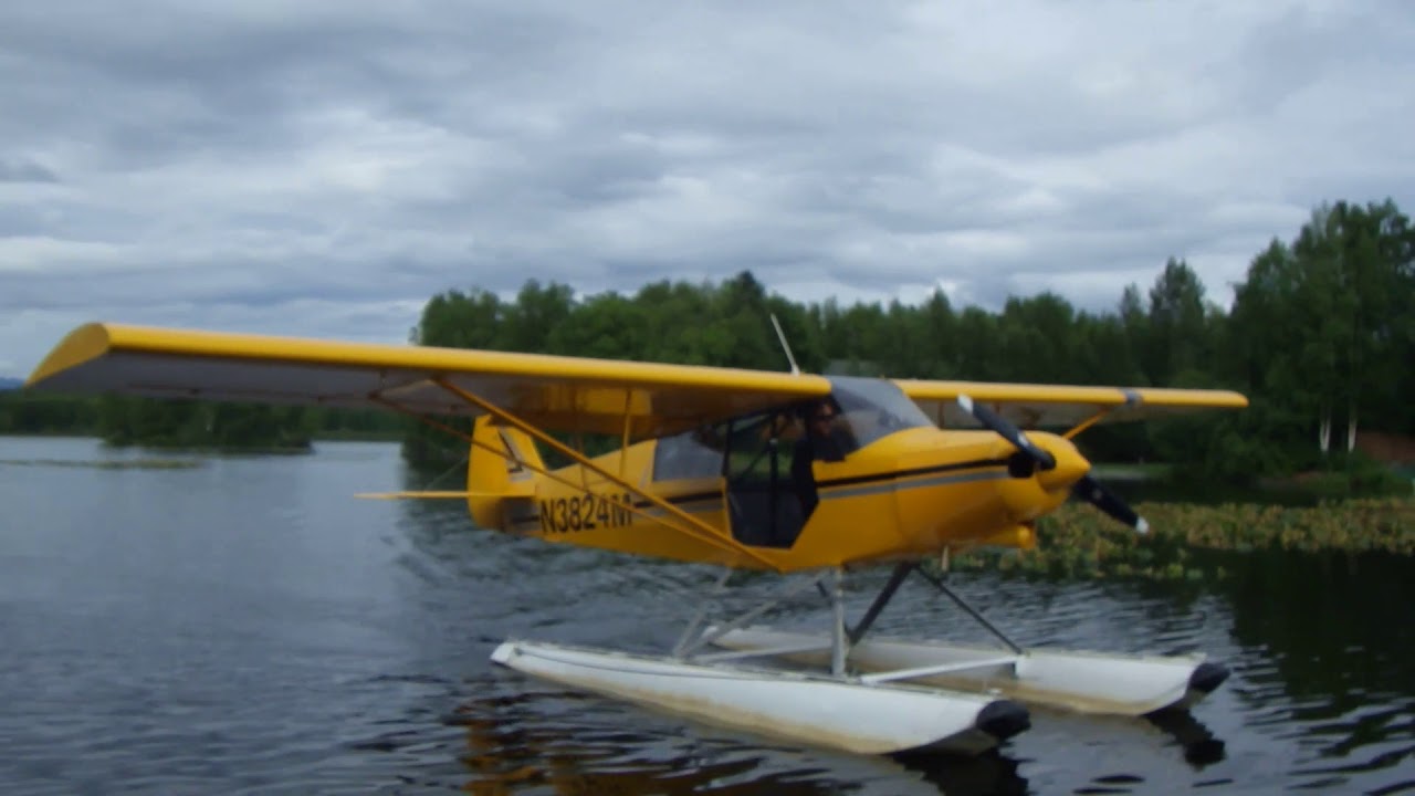 Pipet PA 12 on EDO 2000 Floats Part 2, The Landing - YouTube