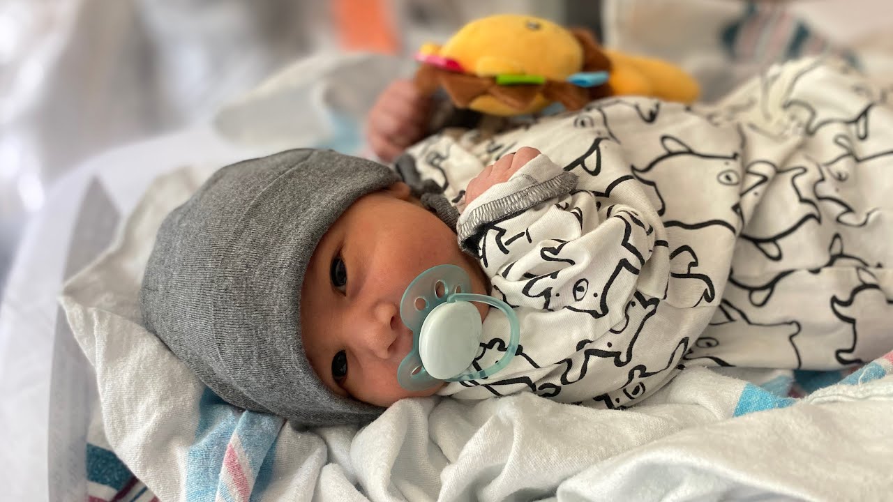 Welcome home baby Luke - YouTube