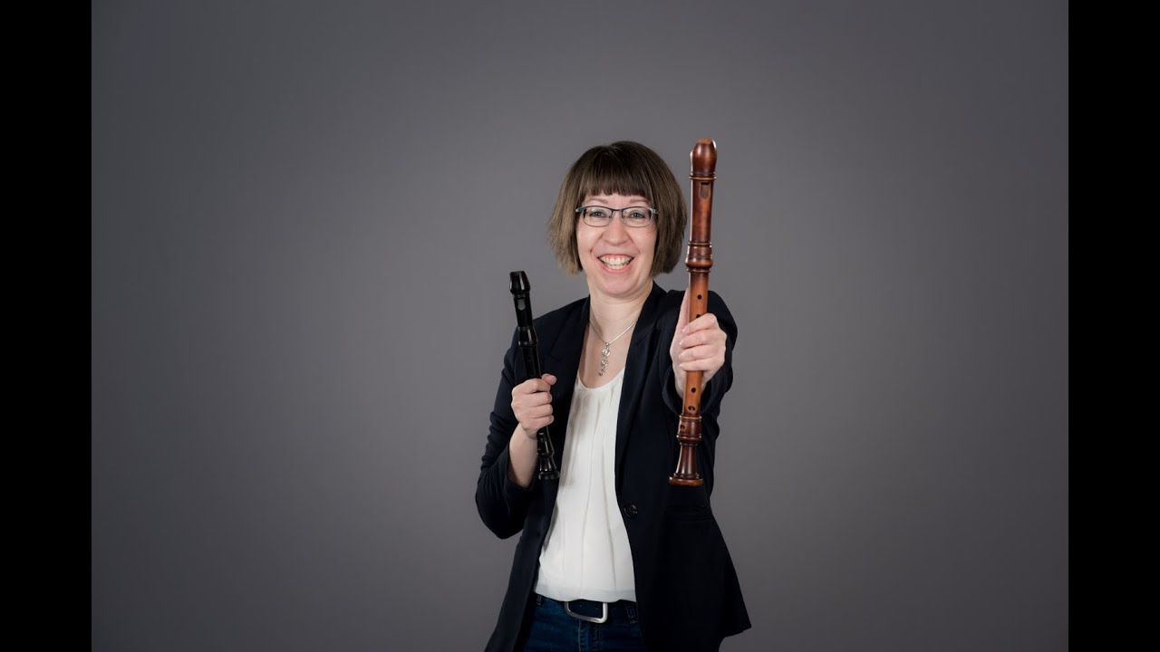 Maike Fuchs, Blockflöte - YouTube