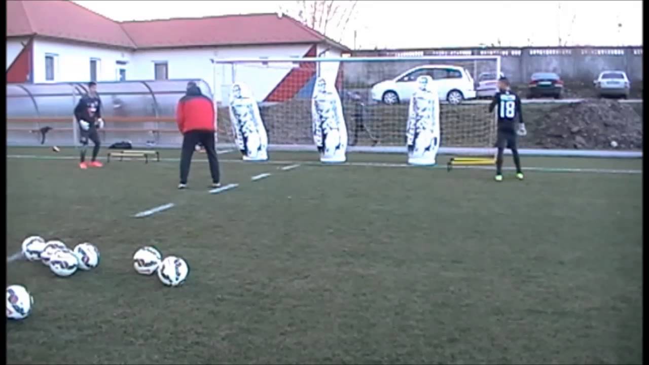 Gábor Péter Hungary Goalkeeper training Videoton Fc - YouTube