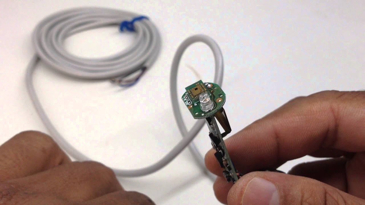 INSIDE OMRON DEFUSE REFLACTIVE SENSOR - YouTube