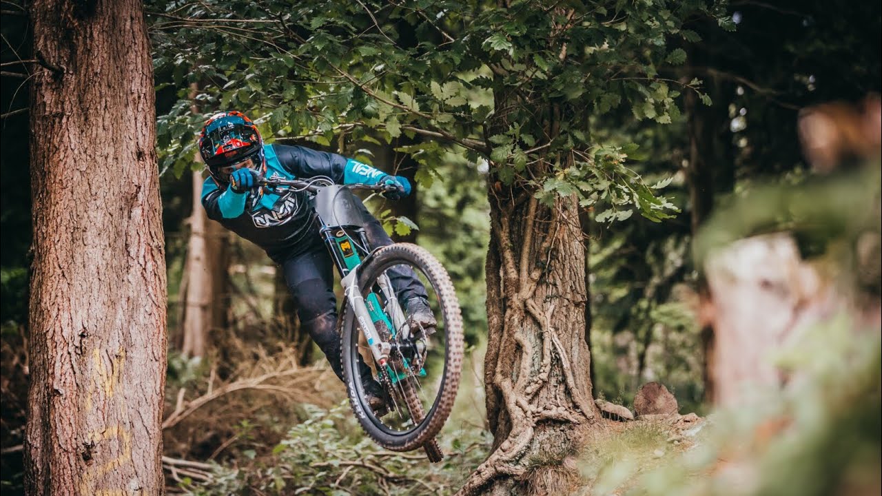 My best clips yet ( FT SAM PILGRIM CRACKING A MONNY ) - YouTube