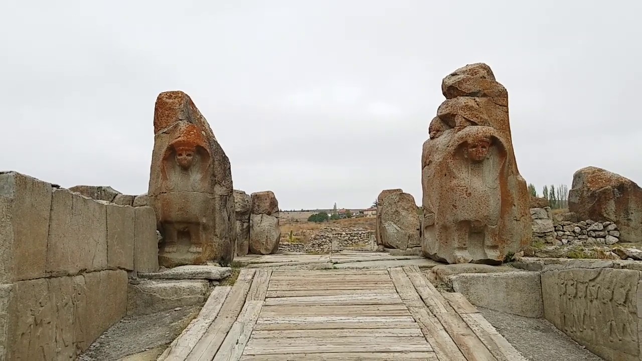 Ancient Megalithic site Alaca Hoyuk Turkey Hittite 2018 Megalithic ...