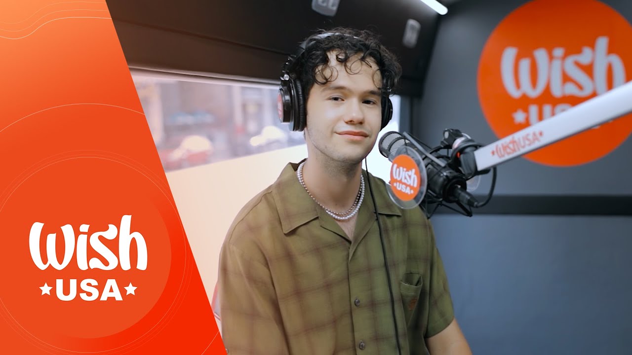 Sebastian Javier performs "Crystal Ball" LIVE on the Wish USA Bus - YouTube