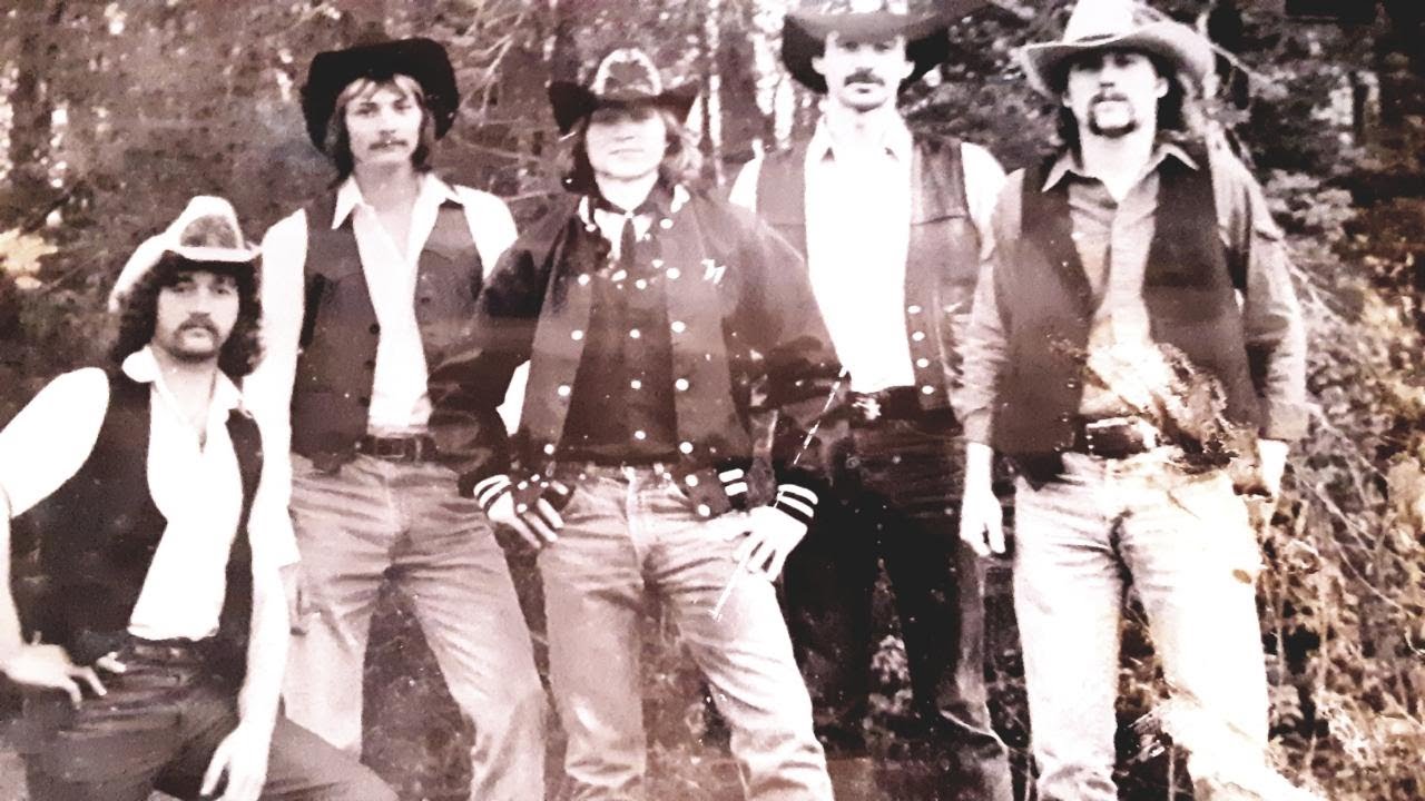 American Stage-The Harvest Band - YouTube