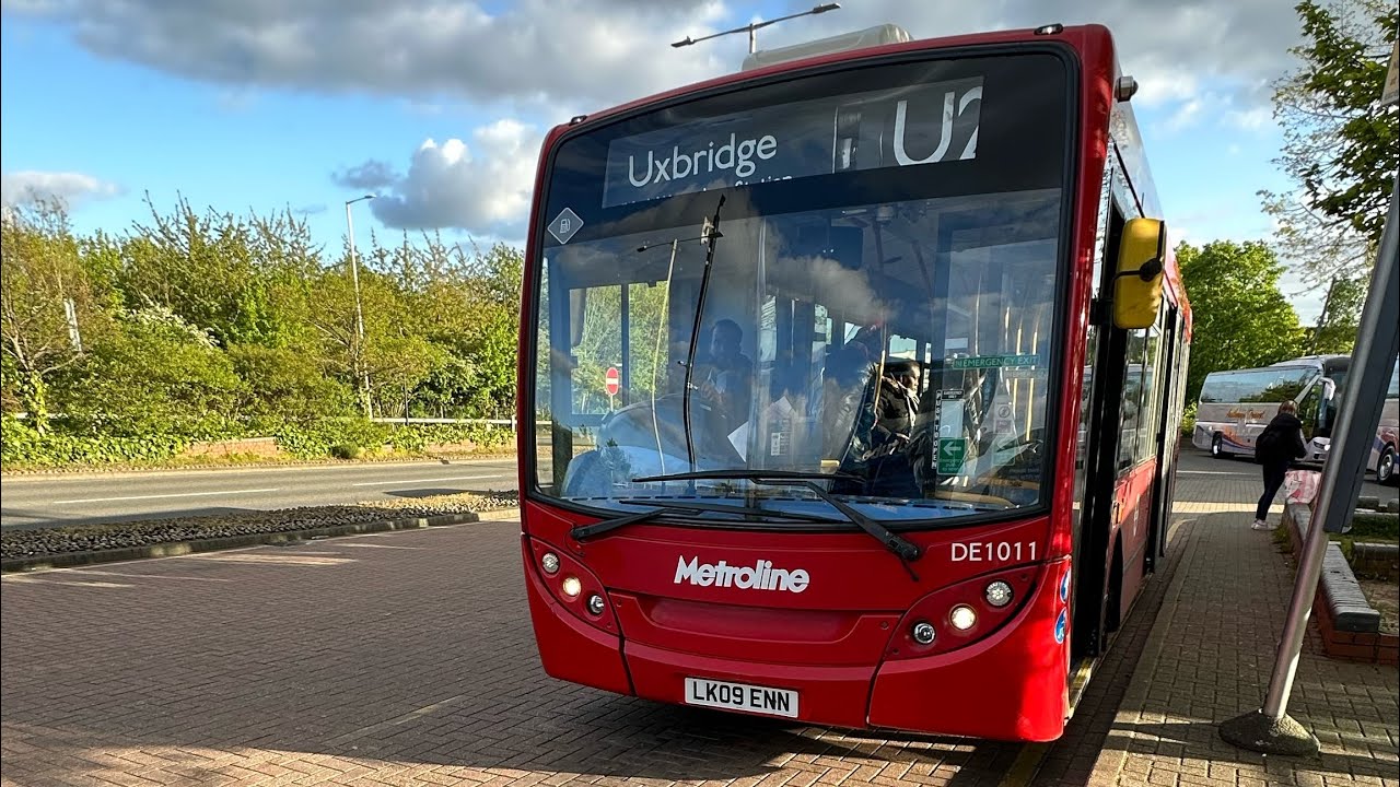 *LK09 ENN*Metroline Travel 09Reg ADL Enviro200 - YouTube