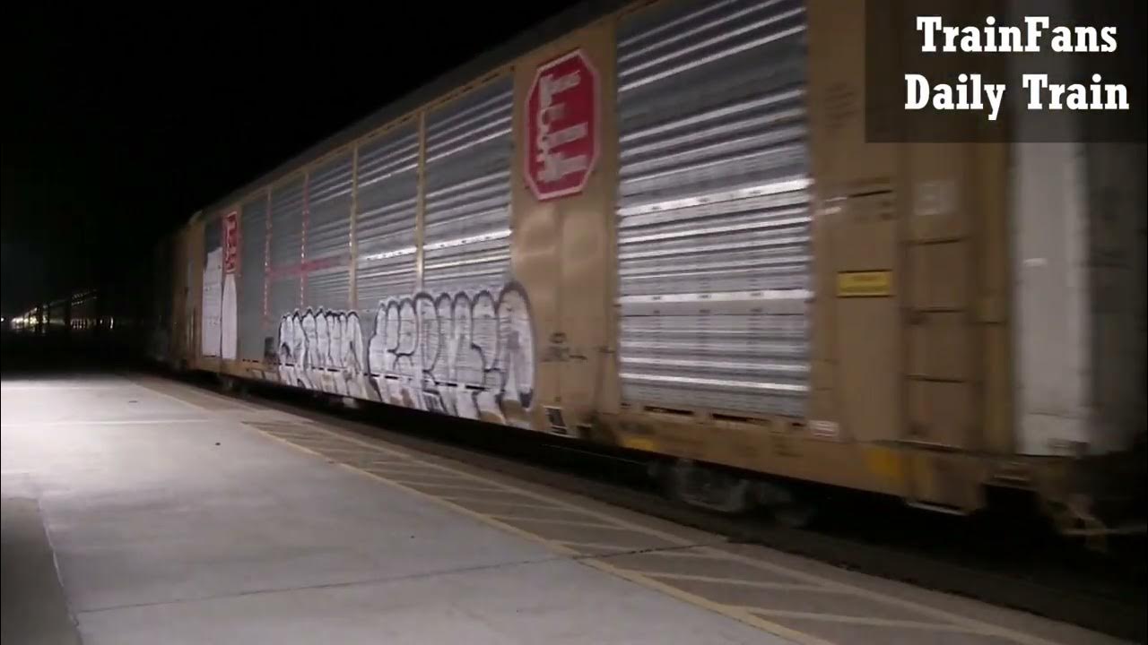 Autorack Train CN E271 With CN 2725 & CN 5800 Locomotives Sarnia Ontario - YouTube