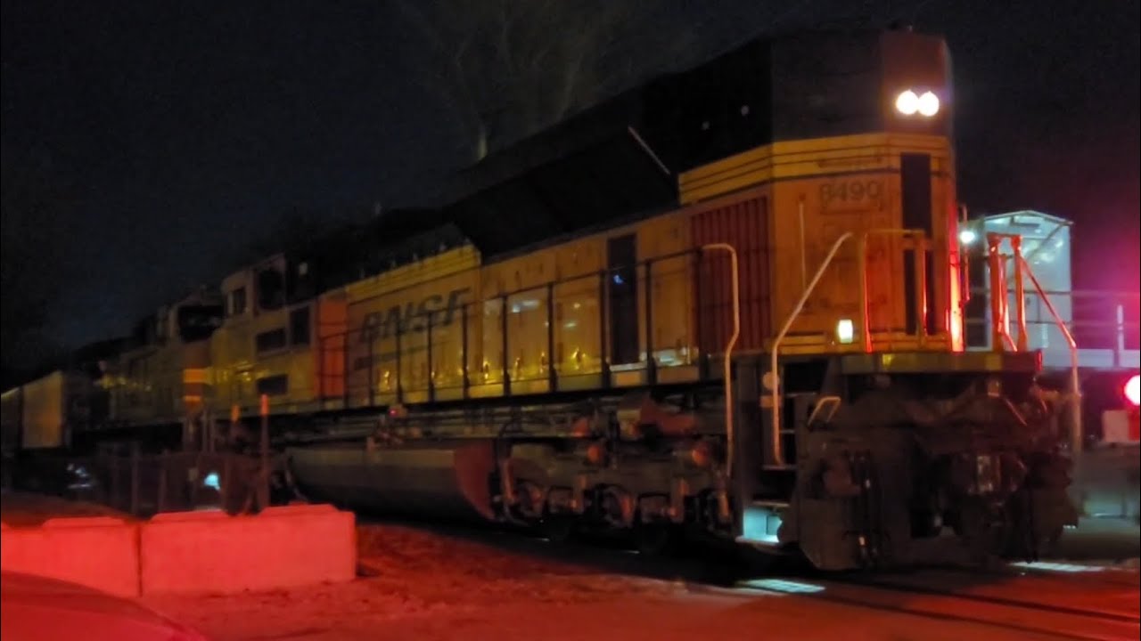 EMD 710 and GE 7FDL16 Notch Up With Heavy Loaded Coal Train From ...