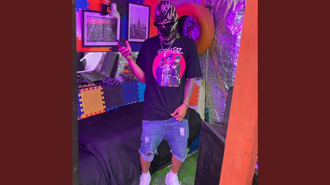 EH UN BOBO - YouTube