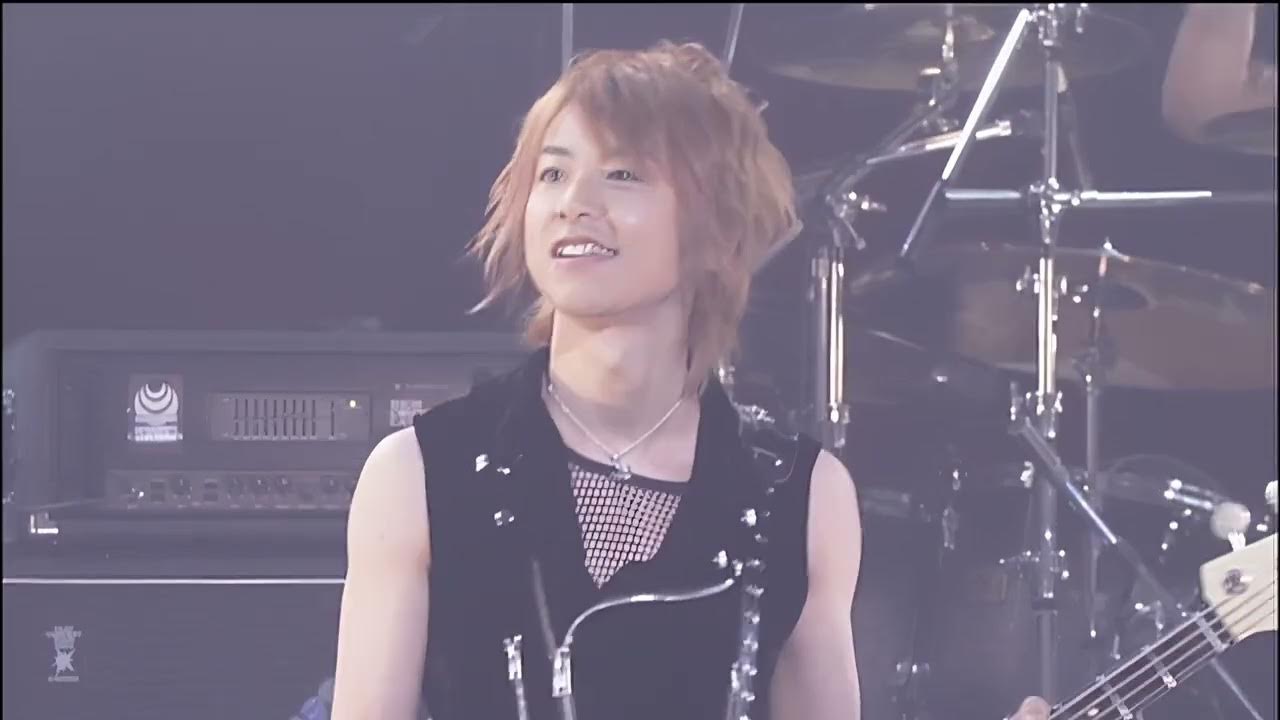 GLAY Billionair Champagne Miles Away CONCERT TOUR 2004 X-RATED (4/16) - YouTube