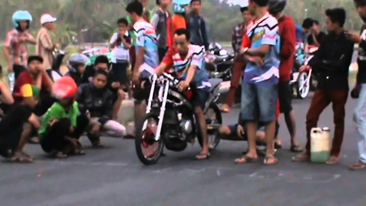 Balap Liar Motor Ninja Full Race - YouTube