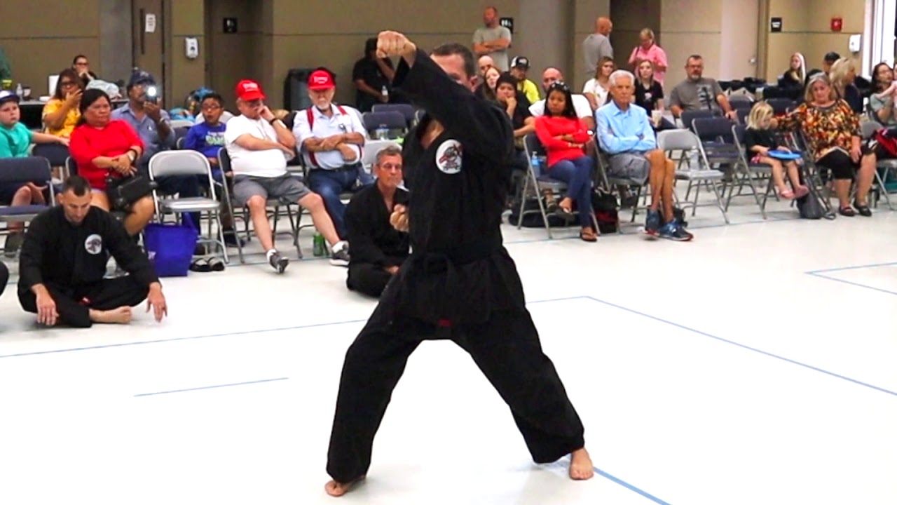Hal Kata Takiyoki Kata Ronin Goju Ryu Karate Tournament - YouTube