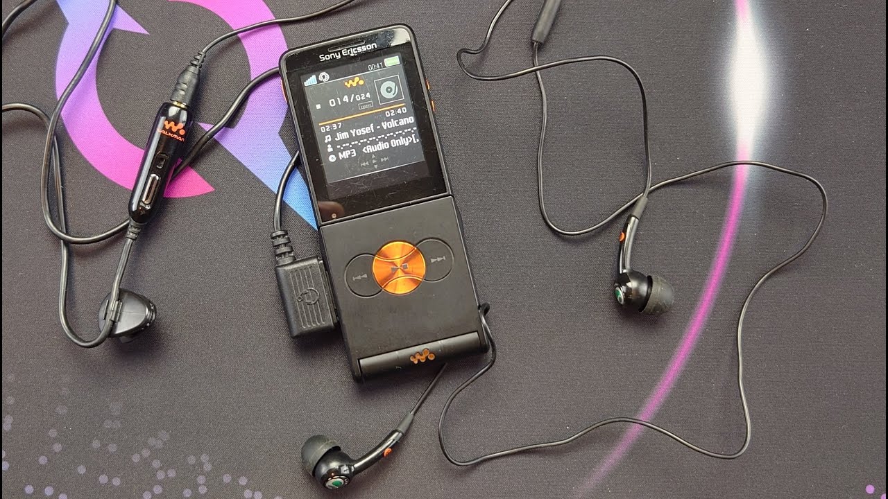 Sony Ericsson W350i Walkman review #walkman - YouTube
