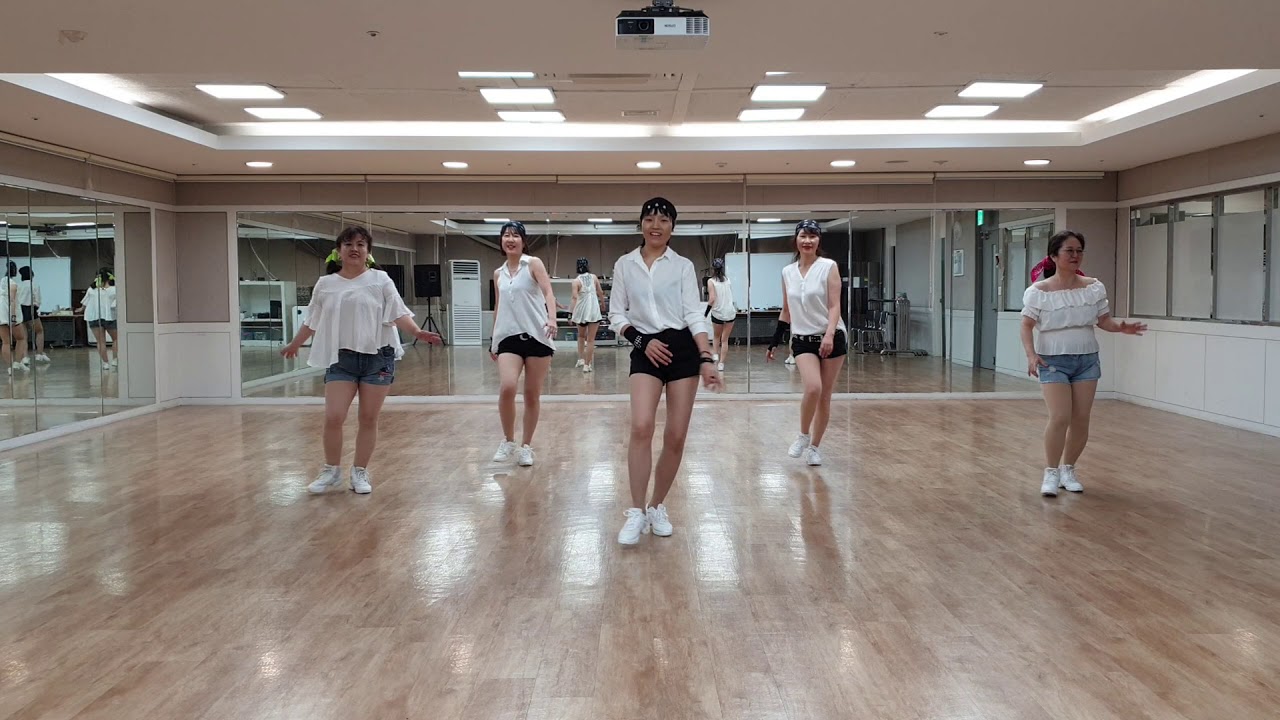 Brick House Line Dance (Beginner/Improver Level) - YouTube