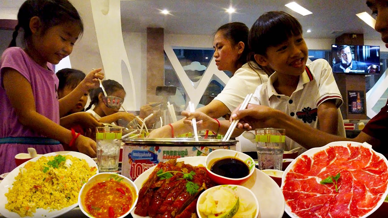 My Youngest Daughter Birthday Party - Master Suki Soup At Night In ...