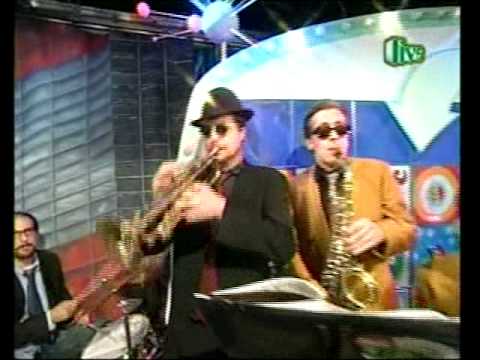 U-Pick Live Stump The Band - YouTube