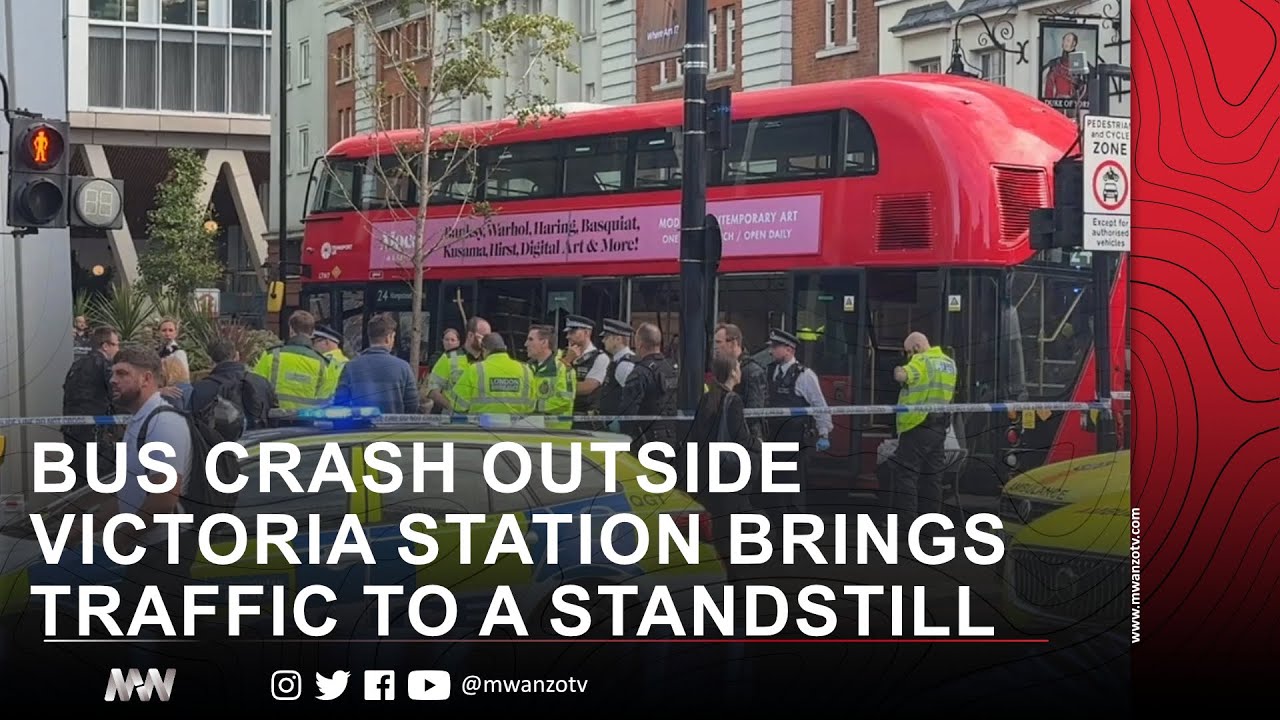 BUS CRASH OUTSIDE VICTORIA STATION CAUSES MAJOR DISRUPTION - YouTube