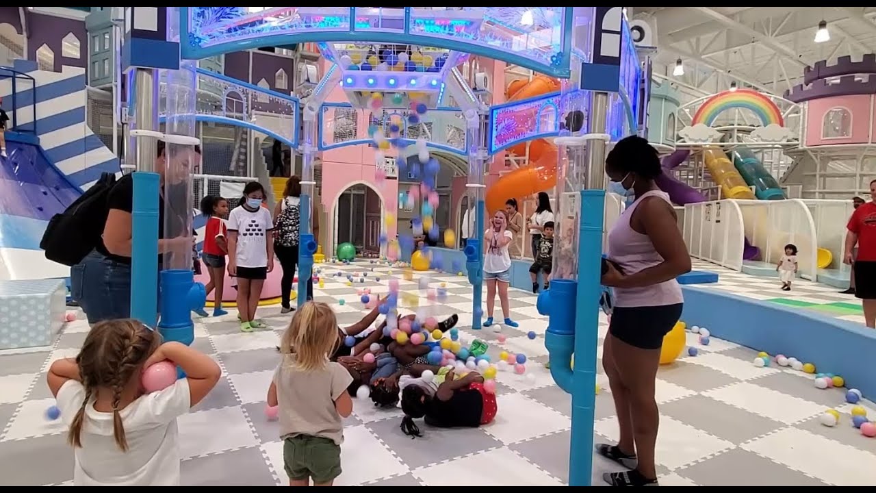 #SKY CASTLE SHORT #CALGARY CANADA #INDOOR PLAYGROUND #NEW HORIZON MALL ...