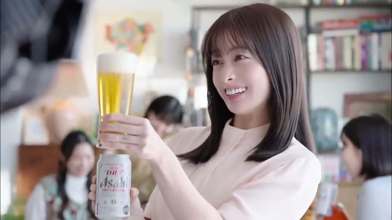 Kanna Hashimoto for Asahi Super Dry Dry Crystal commercial making - YouTube