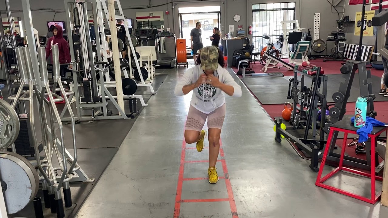 Mini Hops ACL - YouTube