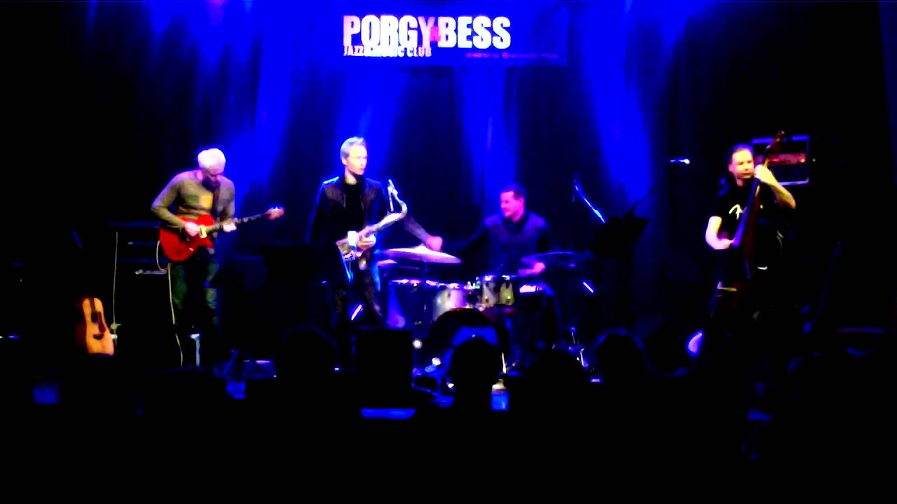 "TRAPEZOID", "THE CROSSING BORDERS QUARTET". - YouTube