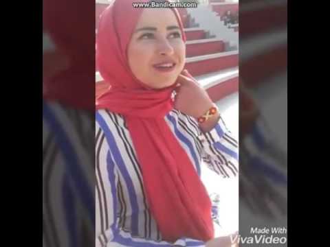 kapalı genç kızdan muhteşem ses