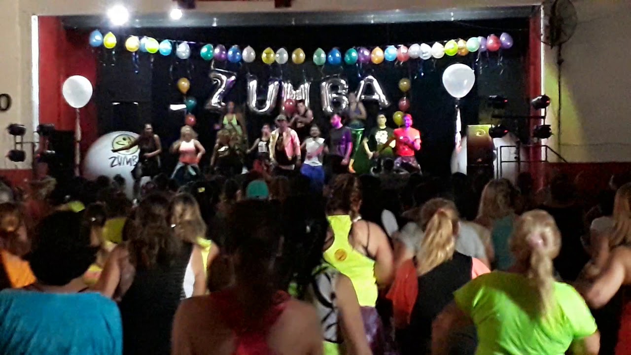 Warm Up Zumba Master Class!! - YouTube