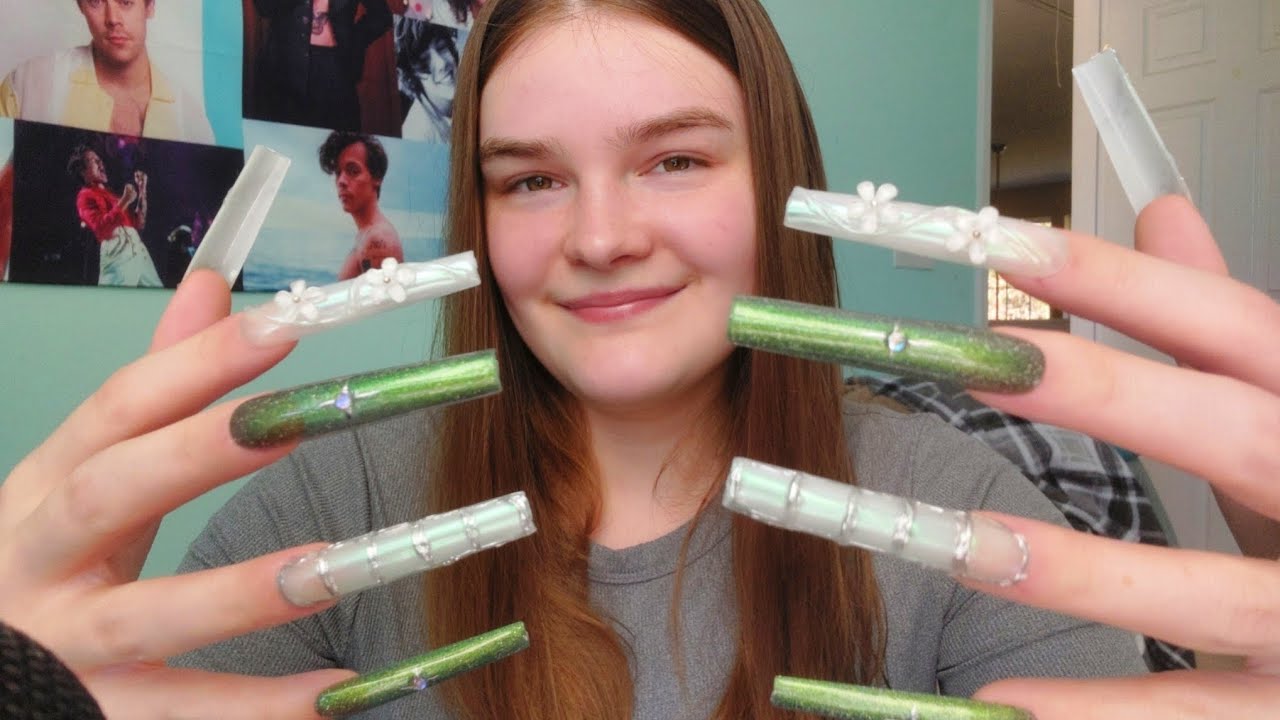 Fast and Aggressive Nail Tapping + Clacking ASMR🔮 - YouTube