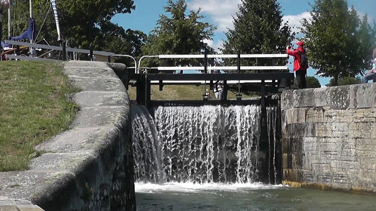 Bergs slussar - Juni 2018 - YouTube