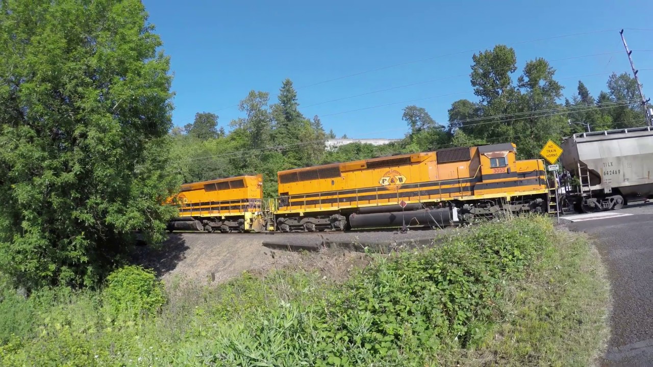 NB train, video 4, 4k - YouTube