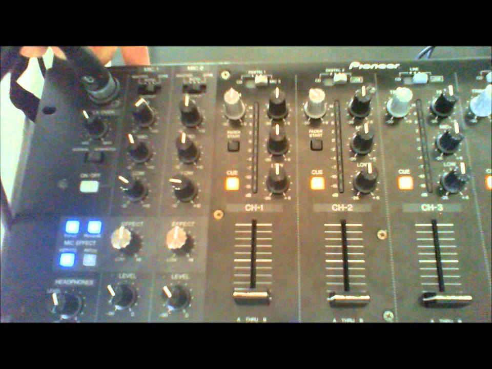 "The" Mobile DJ Mixer Pioneers DJM-5000 - YouTube