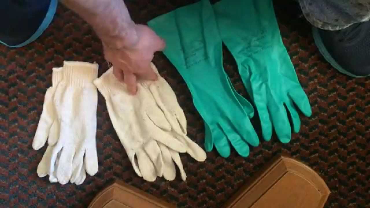 How to wear two pairs of gloves for extra padding - YouTube