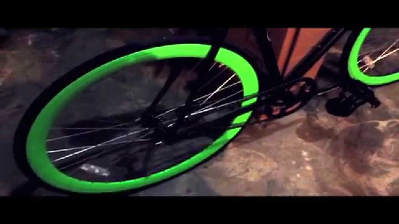Fixie Review: 2014 R4 Monster Green/Black Fixed gear single speed bike ...