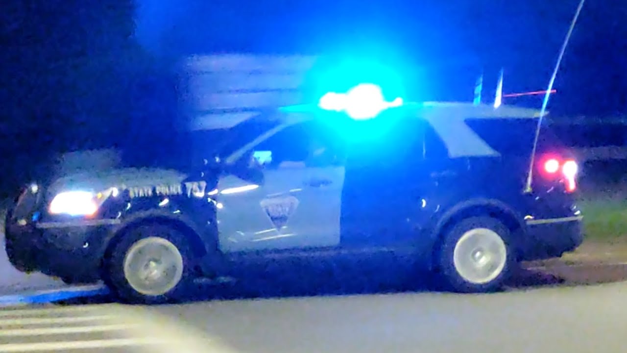 MA State Police Cruiser 757 Responding - YouTube