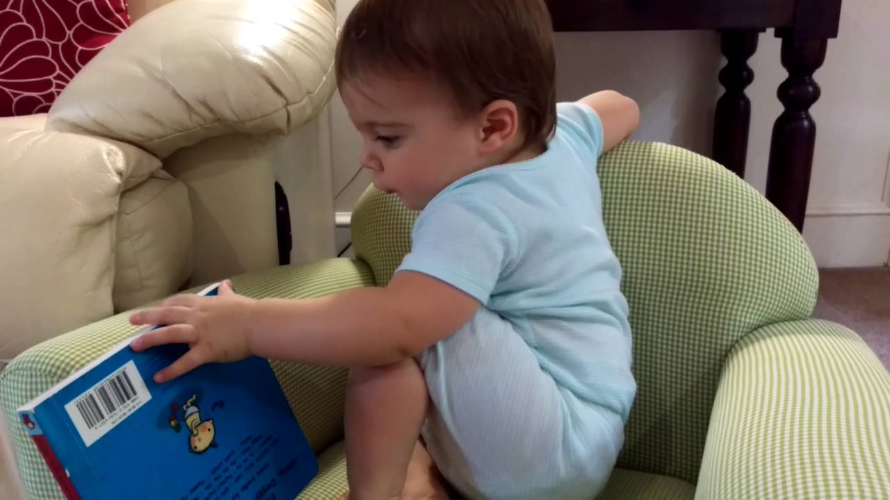 Wyla Reads a Book (About Toots) - YouTube