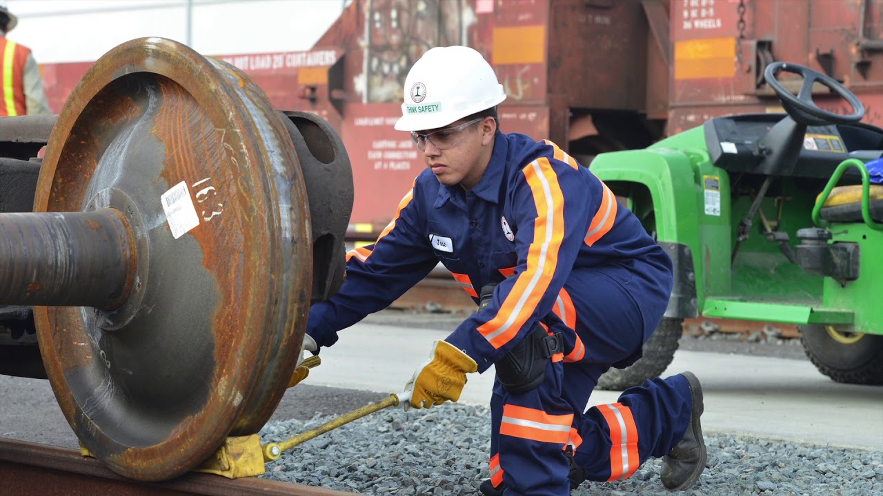 Harbor Rail Services - YouTube