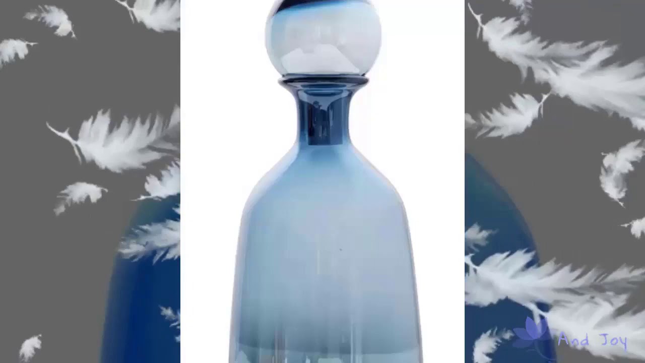 love 22 005 - YouTube