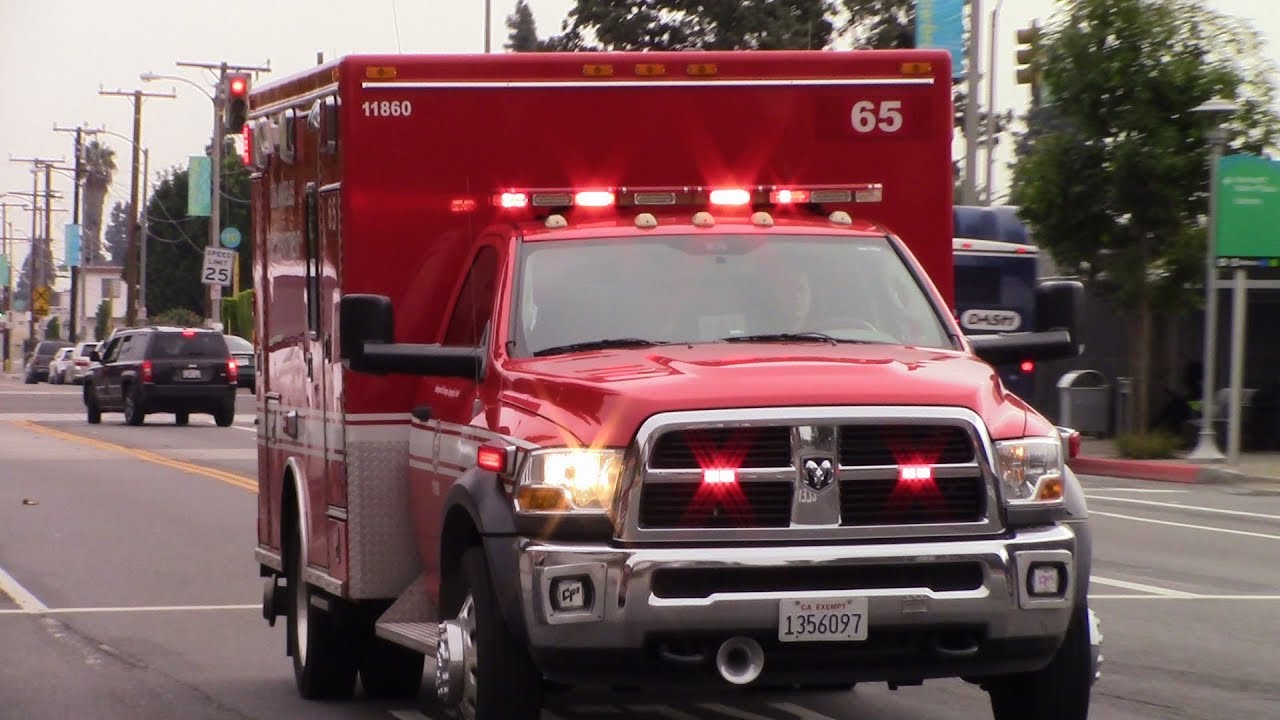 LAFD Rescue 65 (reserve) Transporting - YouTube