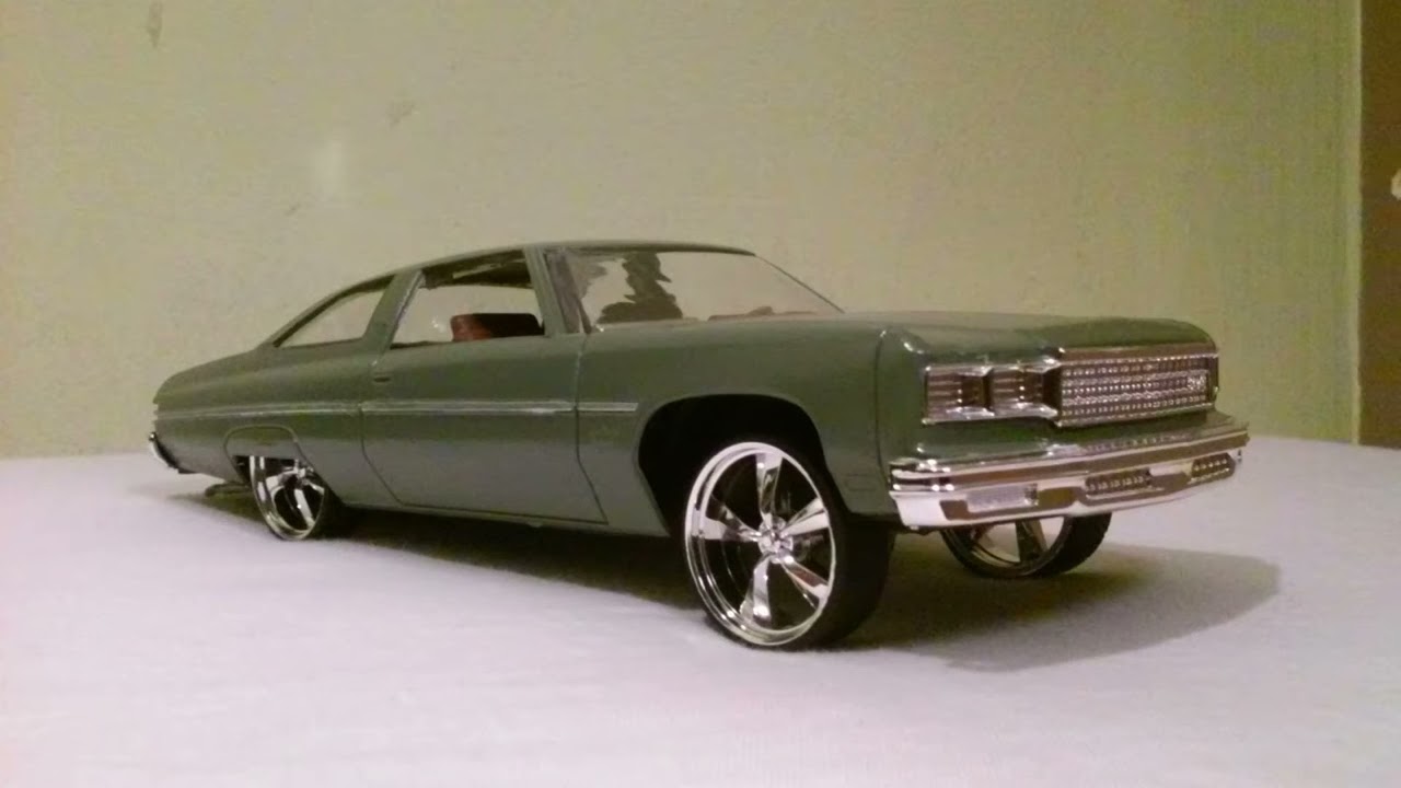 1/25 SCALE CHEVY 1975 CAPRICE CLASSIC ON 24's - YouTube