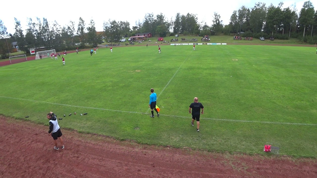 mr referee - YouTube