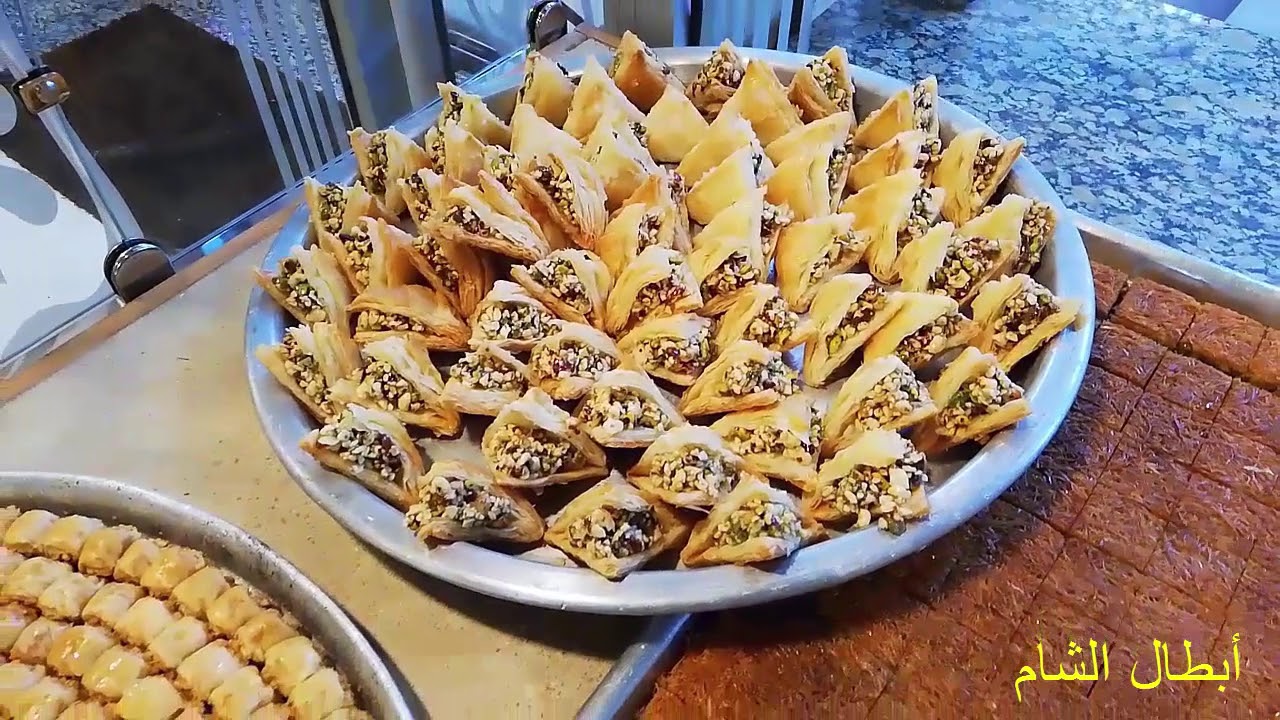 Restaurant Abtal Acham - مطعم أبطال الشام - YouTube