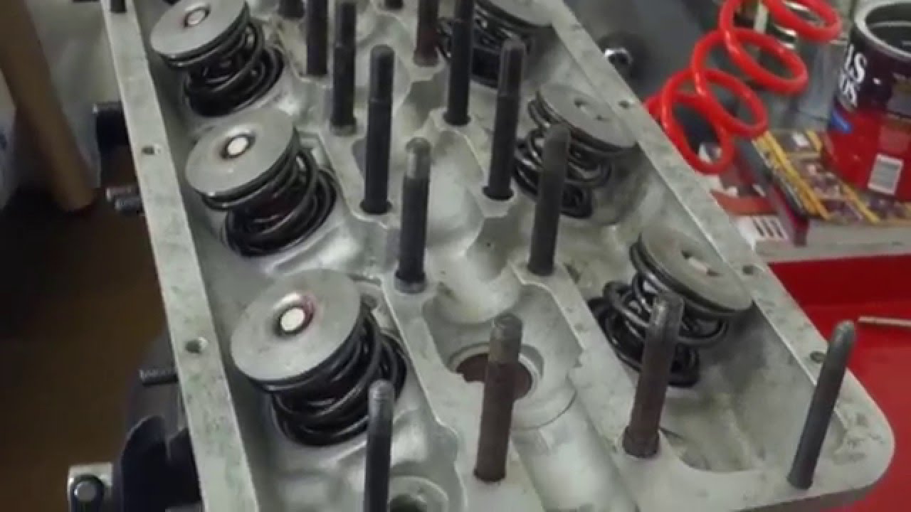 How To Assemble Cylinder Head Valve Springs Ferrari 330 2+2 - YouTube