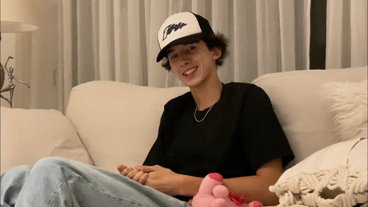 KALANI - todo tiene un comienzo ( capítulo 1 ) - YouTube