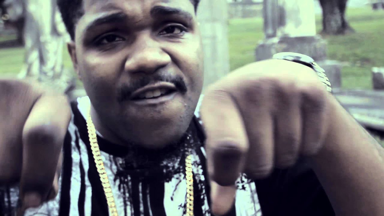 2 Gunz Vito- "Dear Lord" (Video); a KENXL film - YouTube