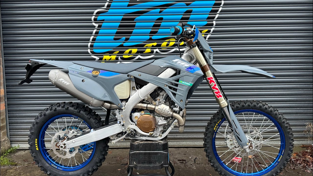 UNBOXING 2025 TM MOTO CORSE EDITION - YouTube