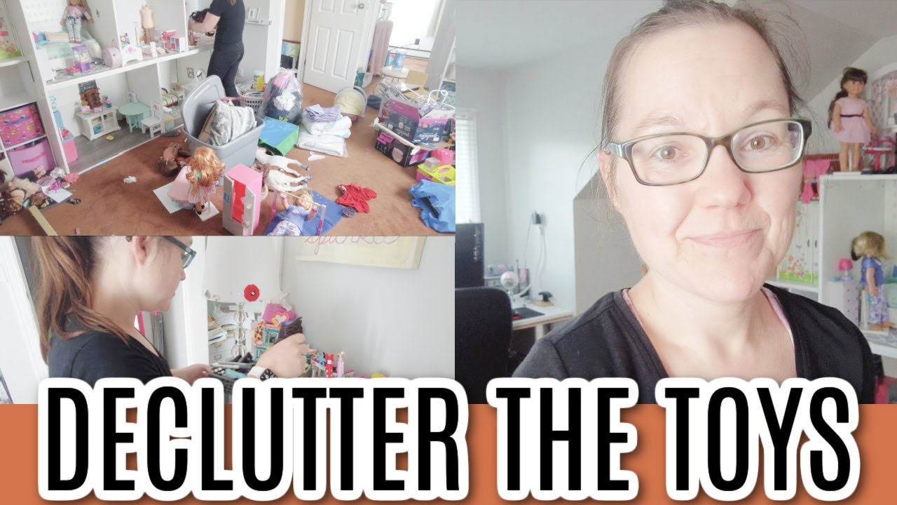 TIME TO START DOWNSIZING THE PLAYROOM CLUTTER | DOWNSIZING TOYS ...
