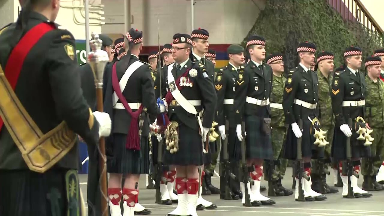Calgary Highlanders Receive Canadian Forces Unit Commendation - YouTube