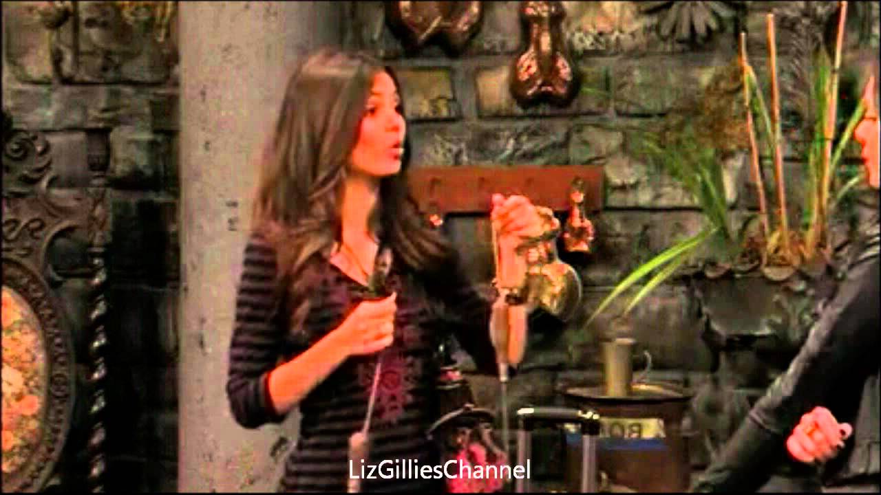 Victorious: Locked Up - The keys to the hotel's rooms [Clip] - YouTube